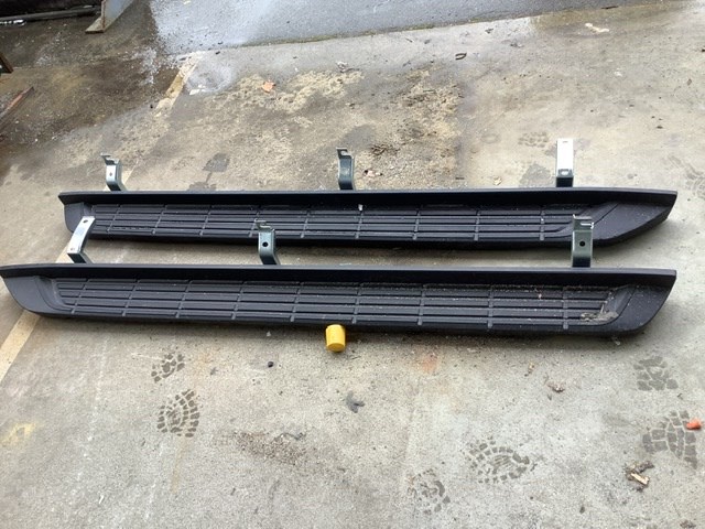 2 x Ford Ranger Running Boards Auction (0360-9033333) | Grays Australia