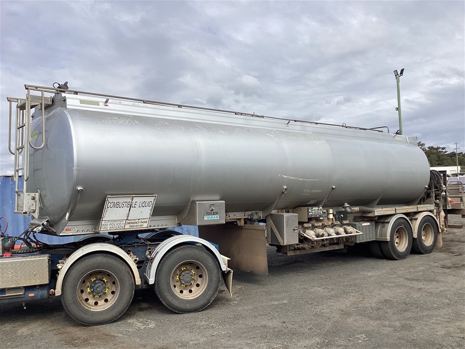 2007 Tieman AL-ARTIC-MD-34800 Tandem Fuel Tanker Trailer