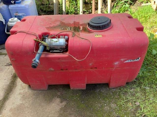 200Ltr Fuel Pod With Pump Auction (0009-9033737) | Grays Australia