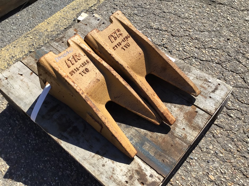 Qty 2 x ITR Bucket Teeth Auction (0124-7040744) | Grays Australia