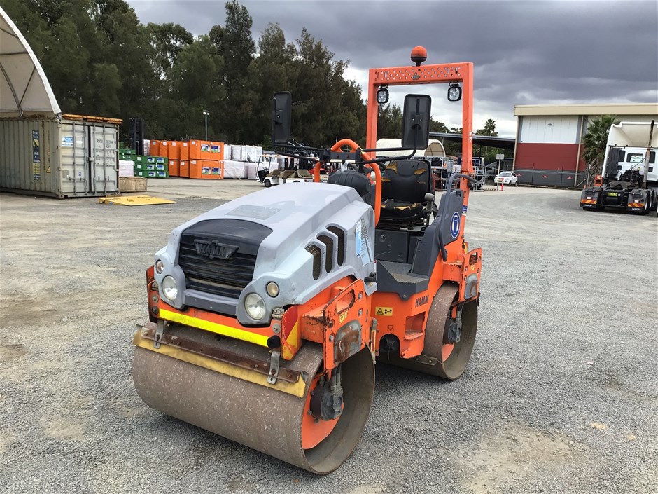 HAMM Roller Smooth-2.5T Double Drum HD12 Auction (0006-5050211) | Grays ...