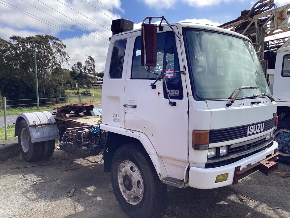 1995 Isuzu FSR 650 Long 4 x 2 Prime Mover Truck Auction (0014-7040933 ...