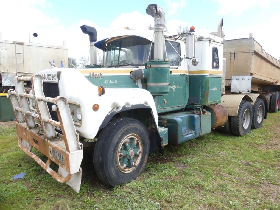 1976 Mack R Series Prime Mover Auction (0025-5049864) | Grays Australia