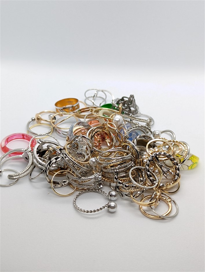 Bulk 100x assorted ring jewellery