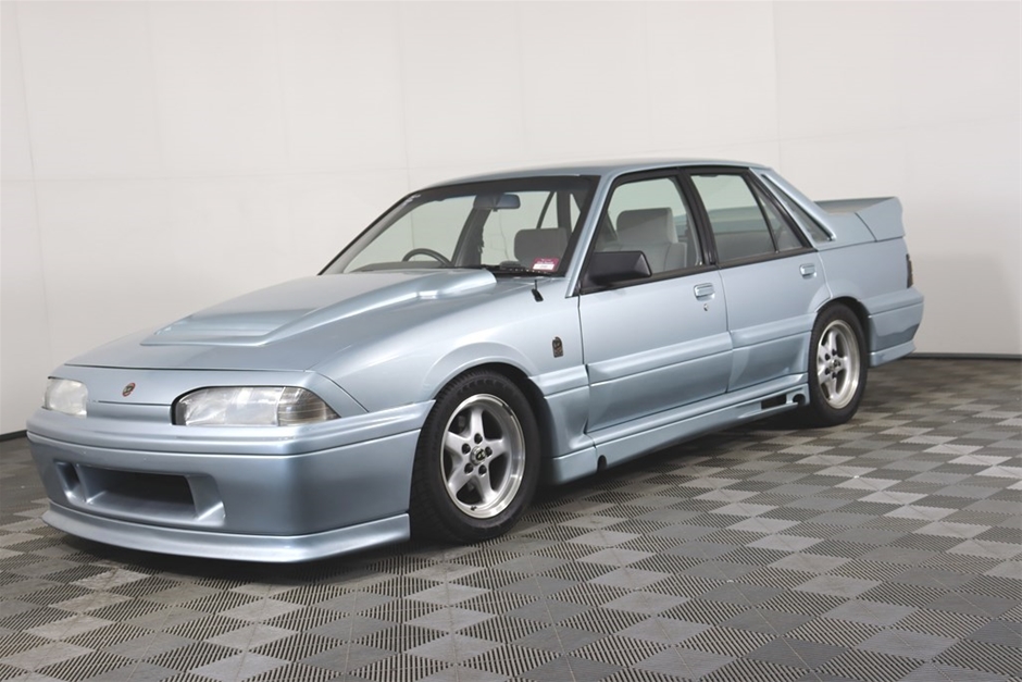 1988 HSV VL Group A Walkinshaw SS V Manual Sedan