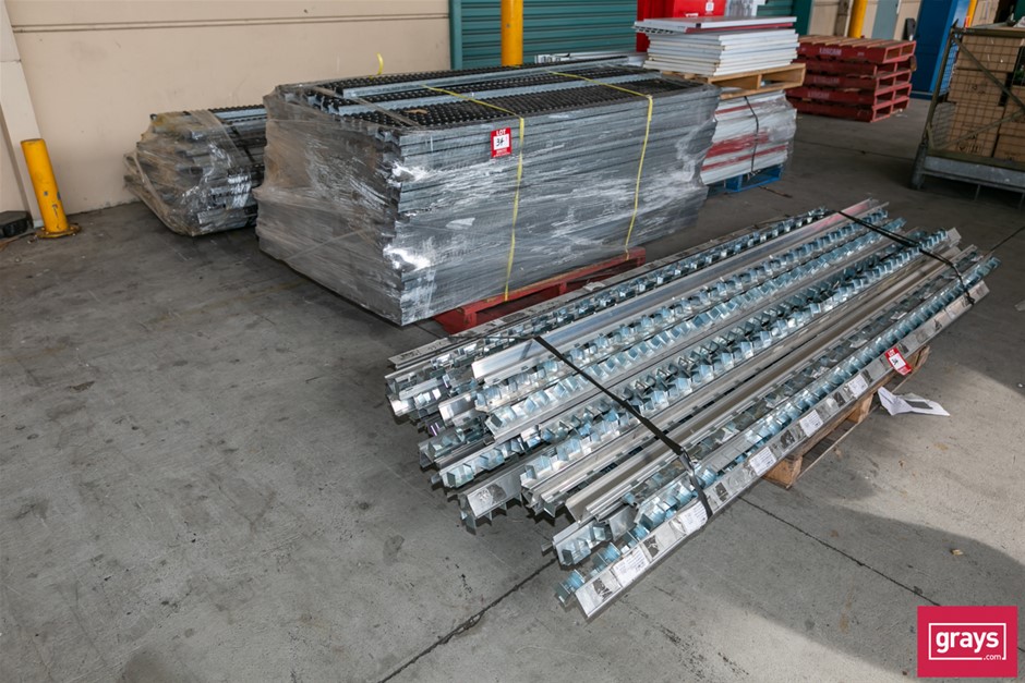 Qty 3 x Pallets of Pallet Flow Racking Rollers Auction (0034-5050068 ...