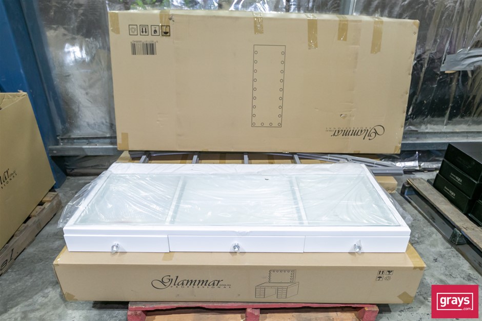 Qty 2 x Pallets of Beauty Salon Components Auction (0012-5050068 ...