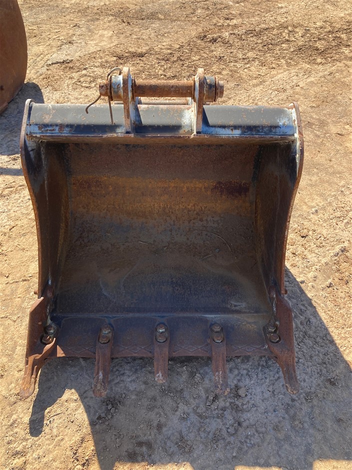 2017 JCB JB-980 Bucket - 900mm - To Suit 8.0t Backhoe (Roma) Auction ...