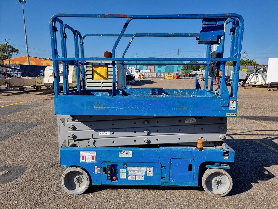 2007 Genie GS-2646 Scissor Lift Auction (0003-7041371) | Grays Australia