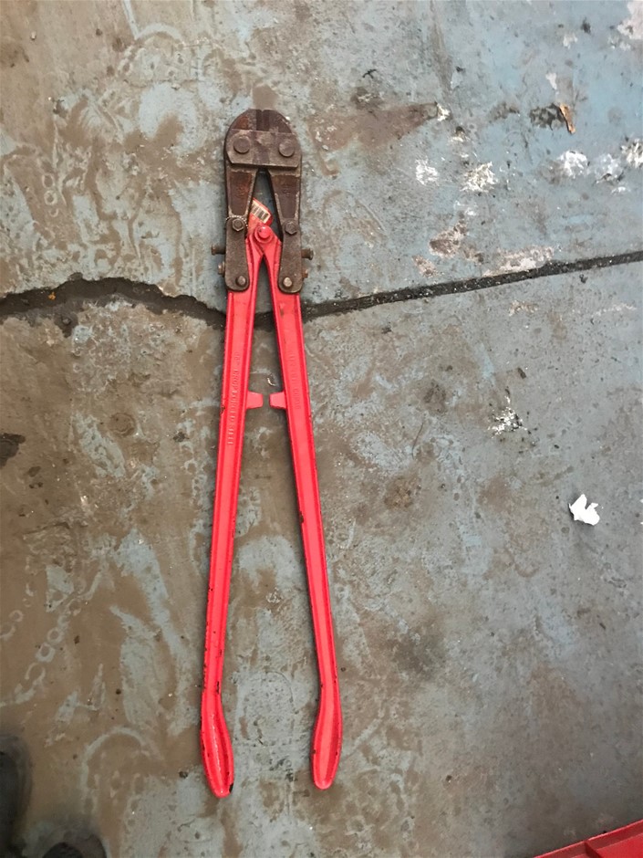 Urrea 36" Bolt Cutters Auction (0083-3023357) | Grays Australia