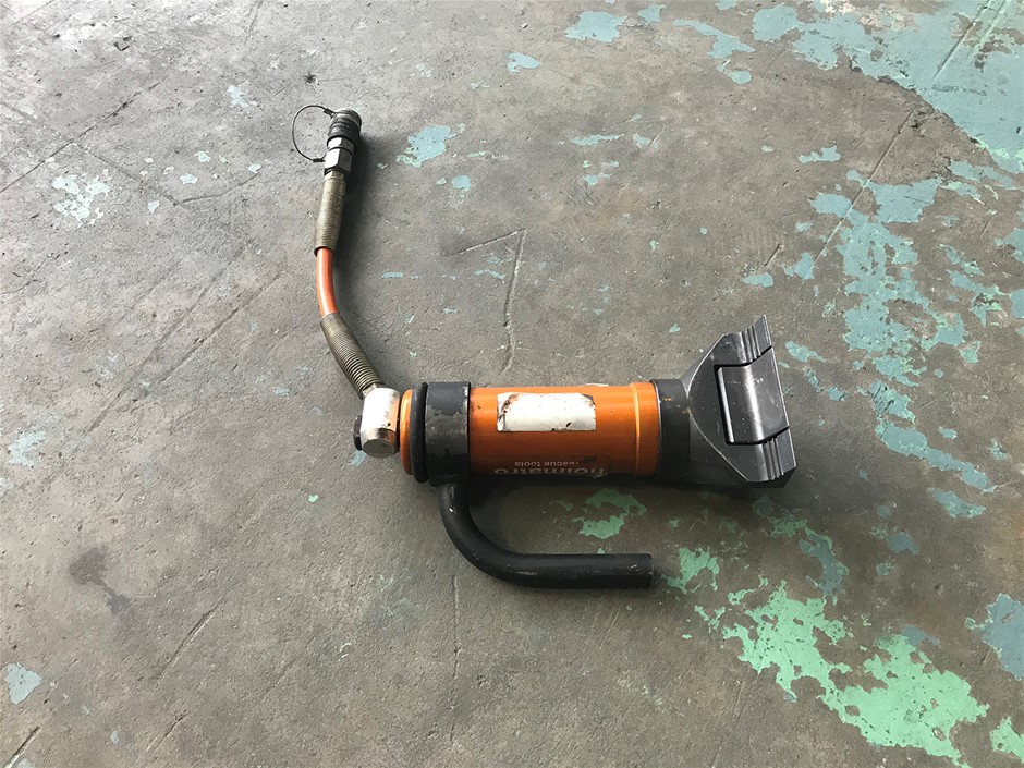Holmatro Spreader Hydraulic Rescue Tools Door Opener Auction (3888 ...