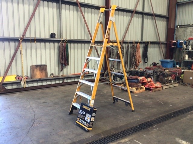 Gorilla Industrial Platform Ladder and Safety Boom Auction (0094 ...