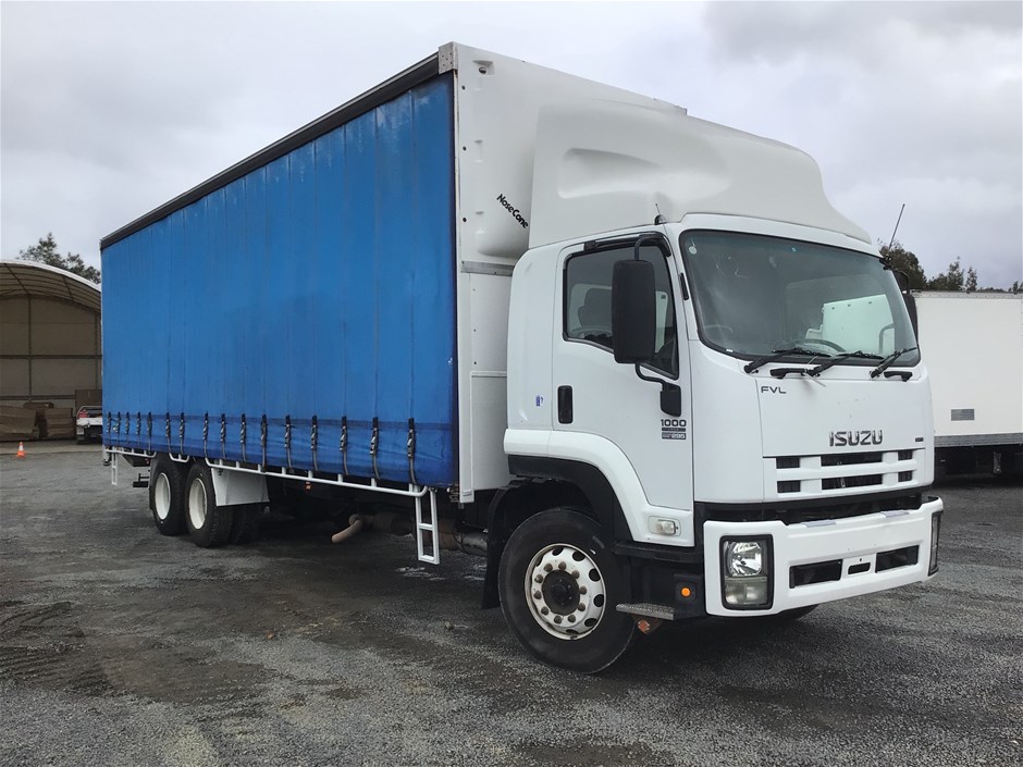 2009 Isuzu FVR Sitec Series II 295 6 x 2 Curtainsider Rigid Truck ...