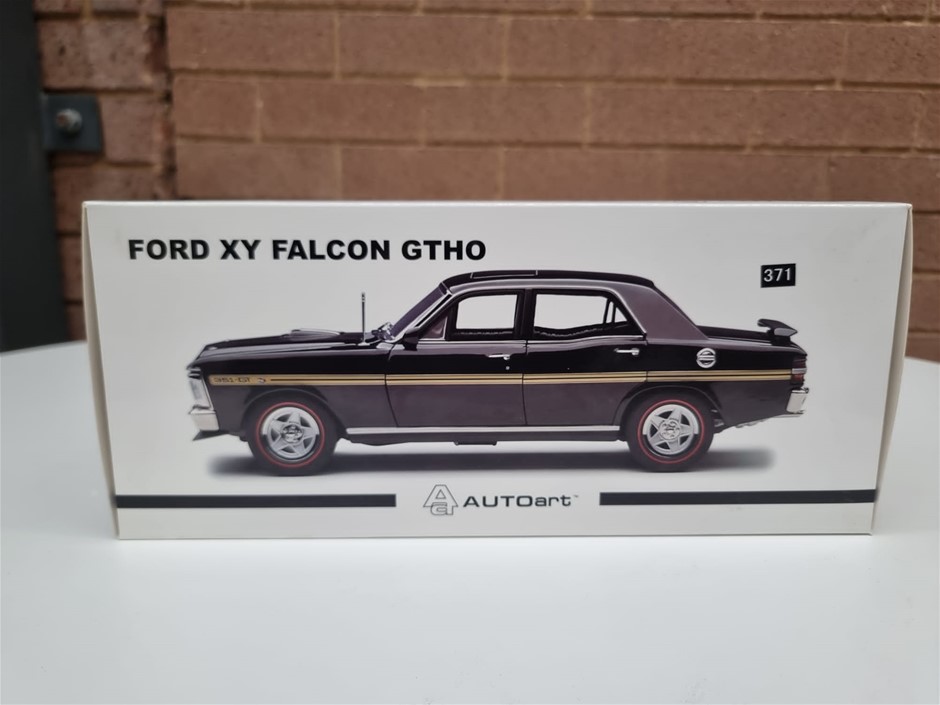 “Onyx Black” 1971 XY GTHO Phase3 Sunroof & Black Trim 1/18 Scale Model ...