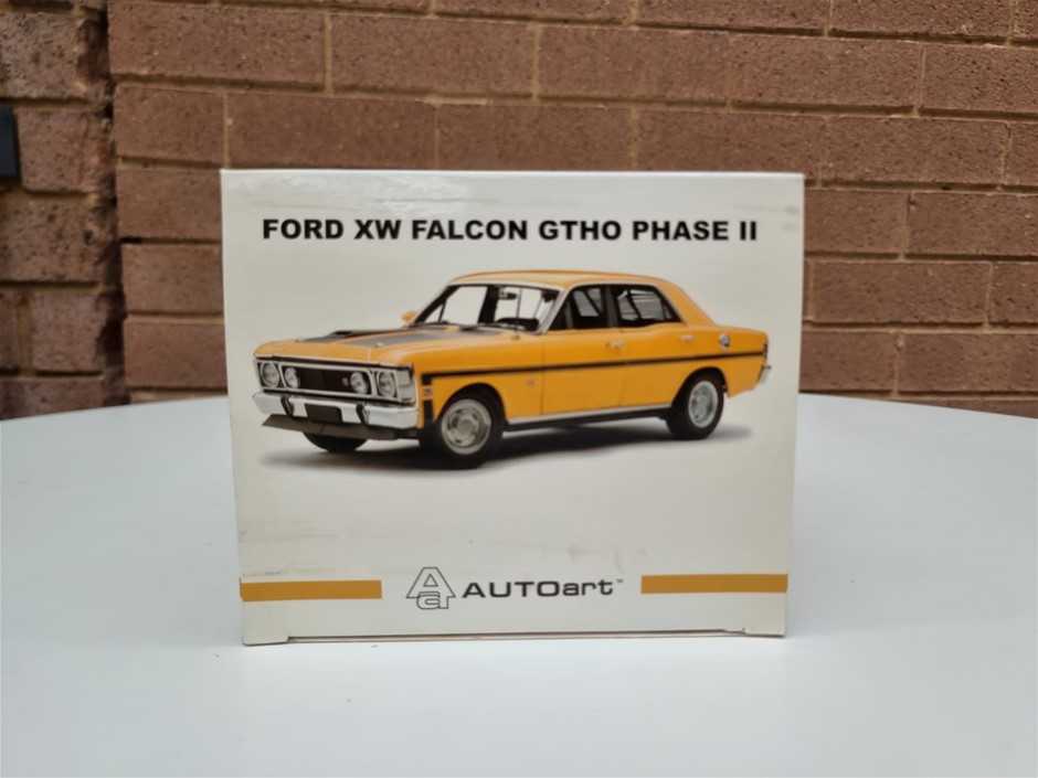 “shell Yellow” 1970 Ford Xw Falcon Gtho Phase Ii 1 18 Scale Model Car