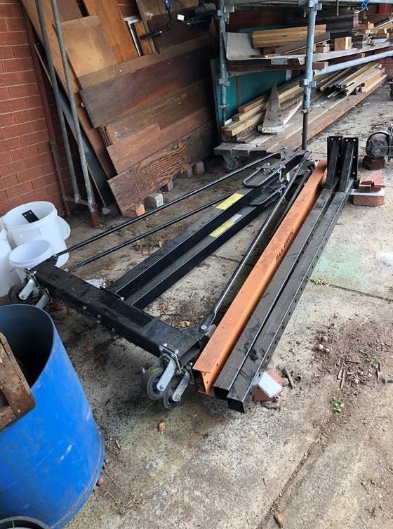 Mobile Girder Rail Gantry w/ Block & Tackles Auction (0038-5050432 ...