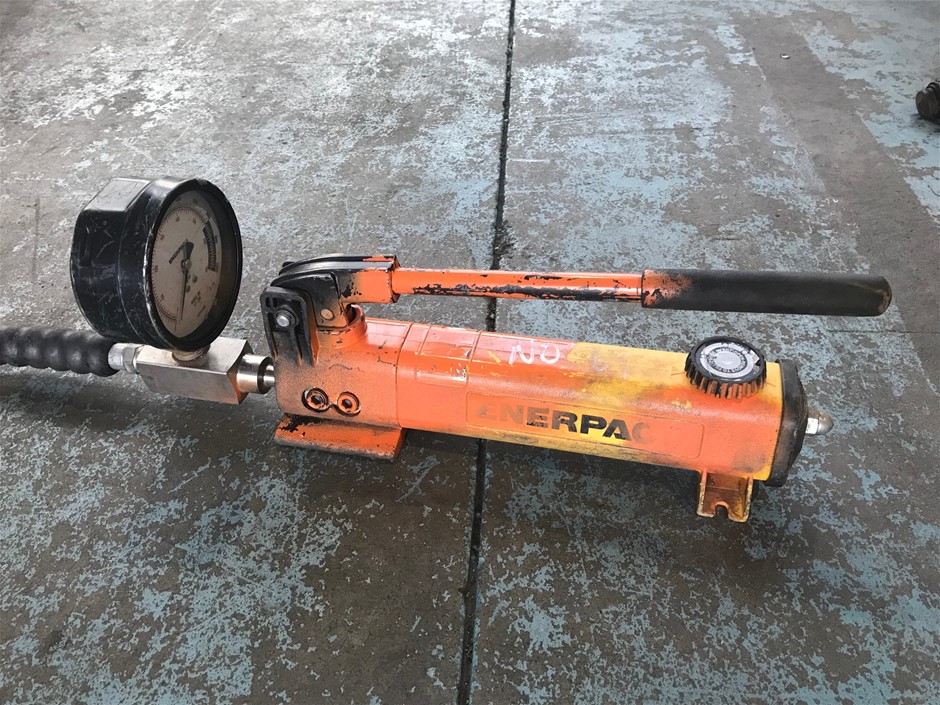 Enerpac Hydraulic Two Speed Porta Power Hand Pump c/w Gauge Auction ...