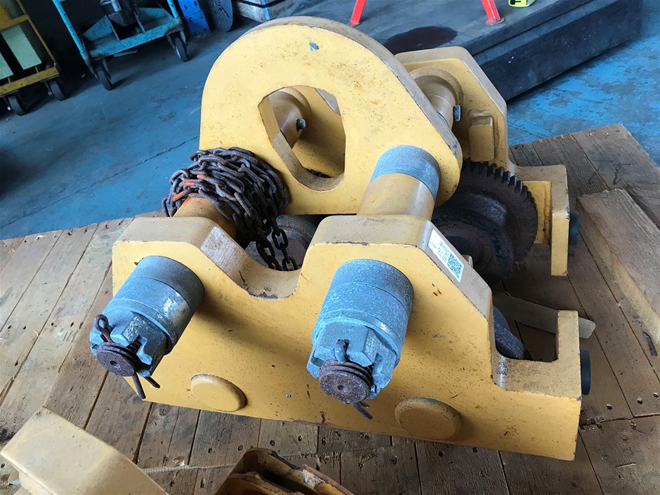 Pacific Hoist 20 Ton Girder Carriage, Adjustable Width, PGT190 Auction ...