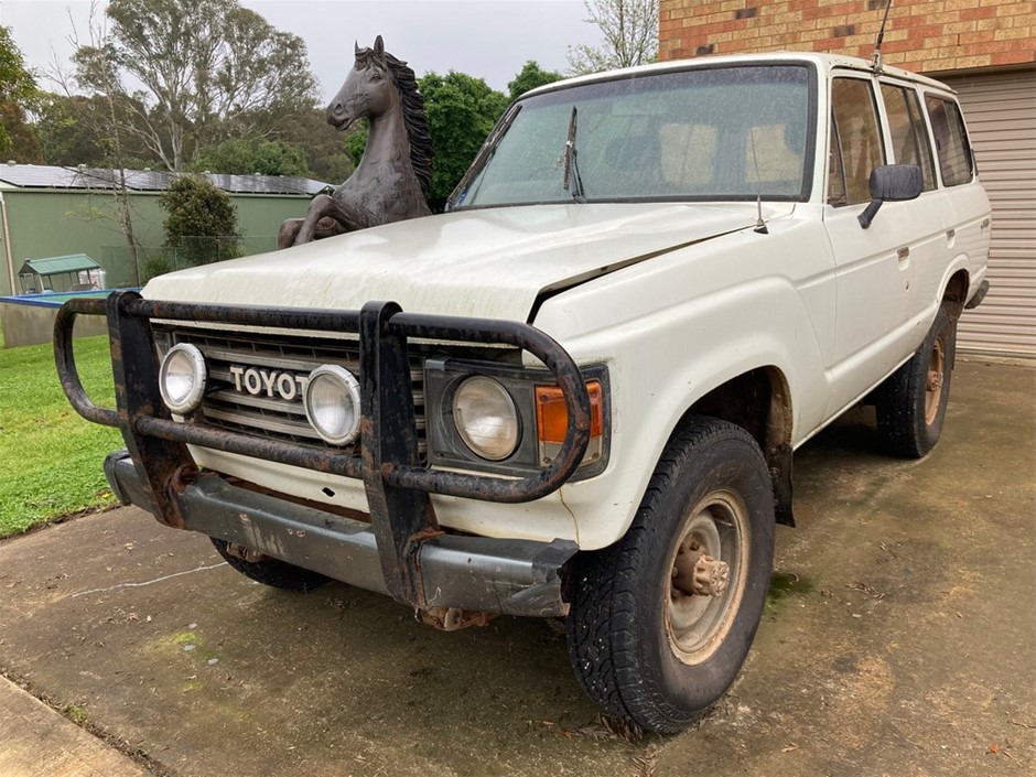 1983 Toyota Landcruiser HJ60 Manual 4WD Auction (0043-5050496) | Grays ...