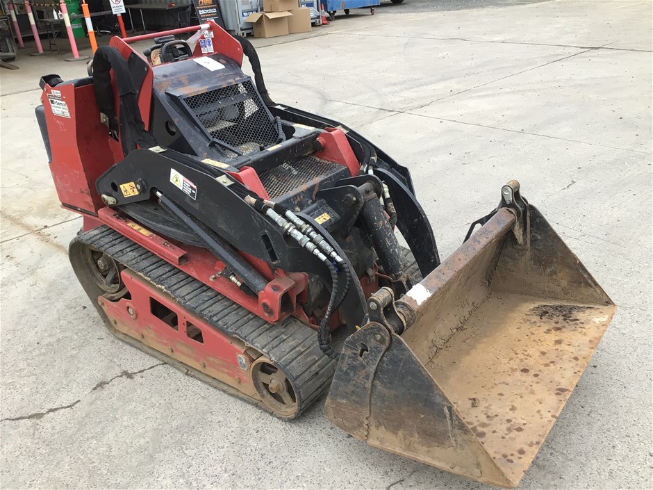 Medium Toro 22328 Mini Loader Auction (0014-5050485) | Grays Australia