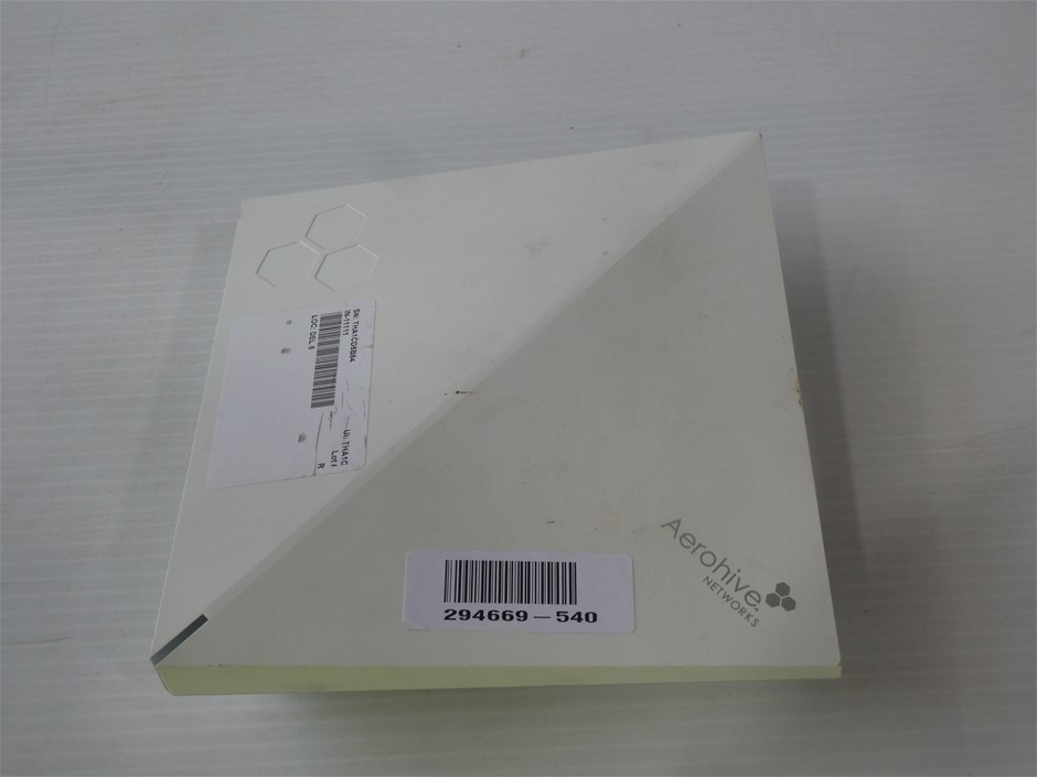AEROHIVE AP230 Routers & Access Points Auction (0044-2550258) | Grays ...