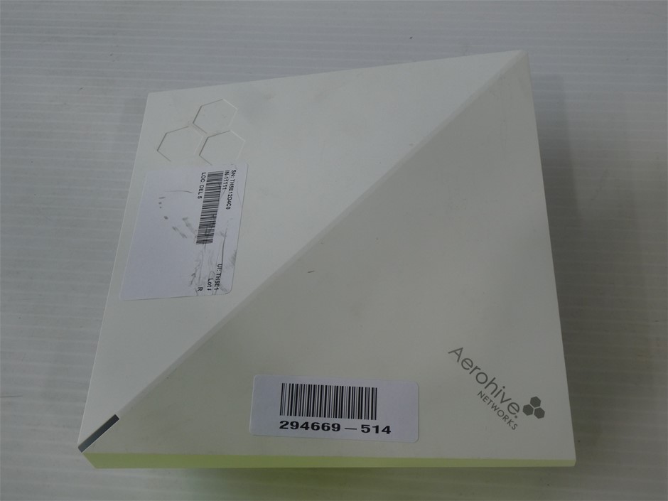 AEROHIVE AP230 Routers & Access Points Auction (0047-2550260) | Grays ...