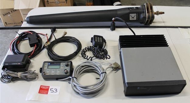 Codan 9323 HF Radio c/w 9350 Autotune Antenna Auction (0053-9001218 ...