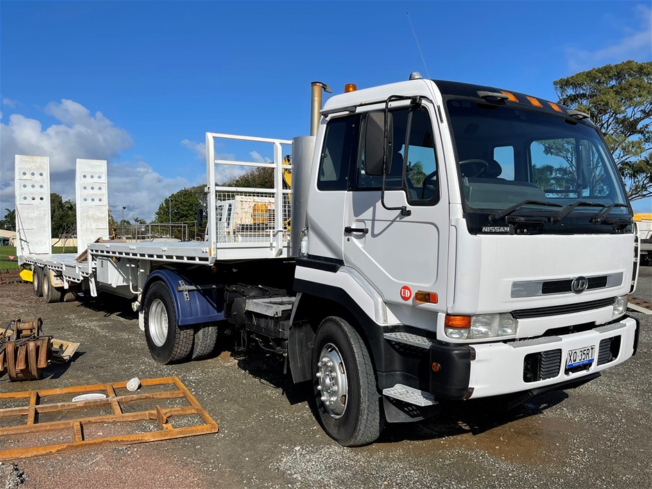 2001 Nissan UD CKB455 4 x 2 Prime Mover Truck Auction (0058-7040949) | Grays Australia