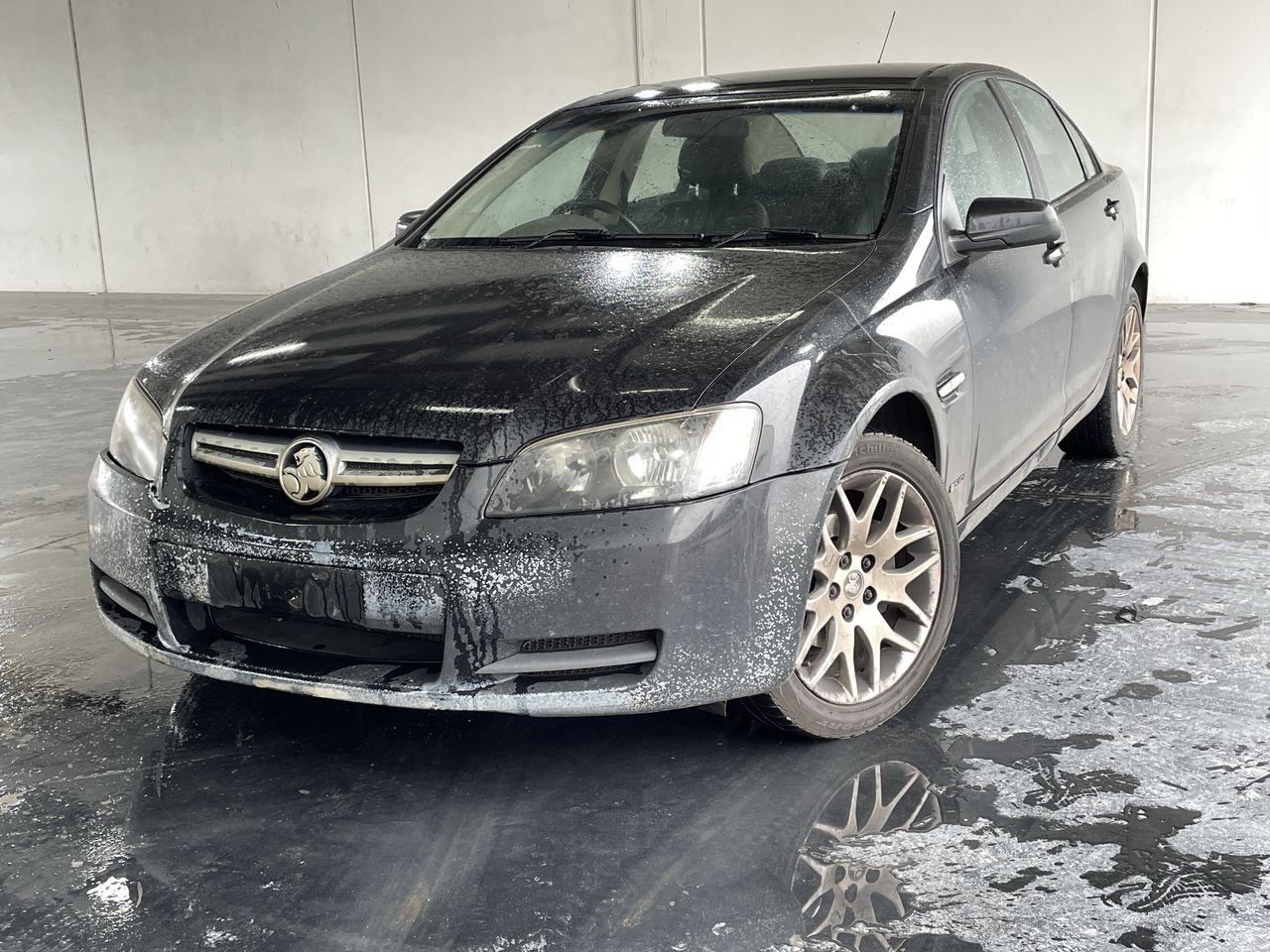 2010 Holden Commodore Omega VE Automatic Sedan Auction (0001-20065938 ...