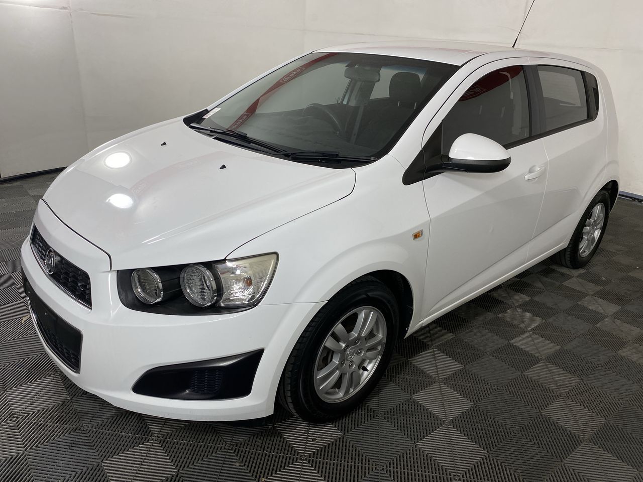 2013 Holden Barina TM Manual Hatchback Auction (0001-50500247) | Grays ...