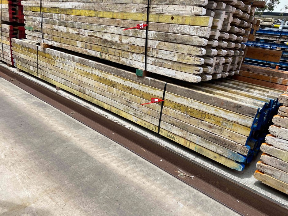 Pack of 35x Peri GT24 Formwork Girders Auction (0001-5050911) | Grays ...