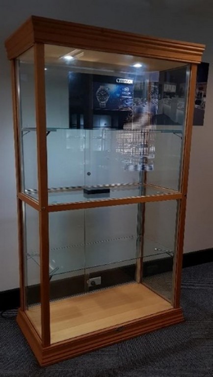 Lockable Timber Upright Display Case Auction (0120-5050782) | Grays ...