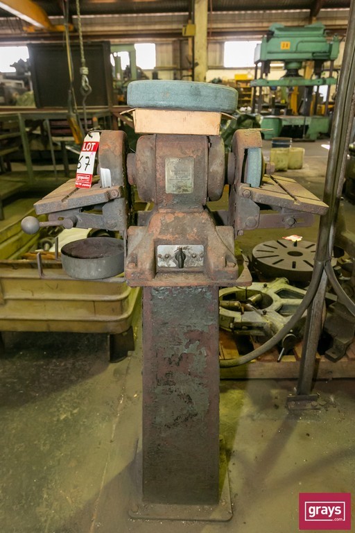 GMF 8" Double Ended Tool Bench Grinder on Steel Pedestal Auction (0067 ...