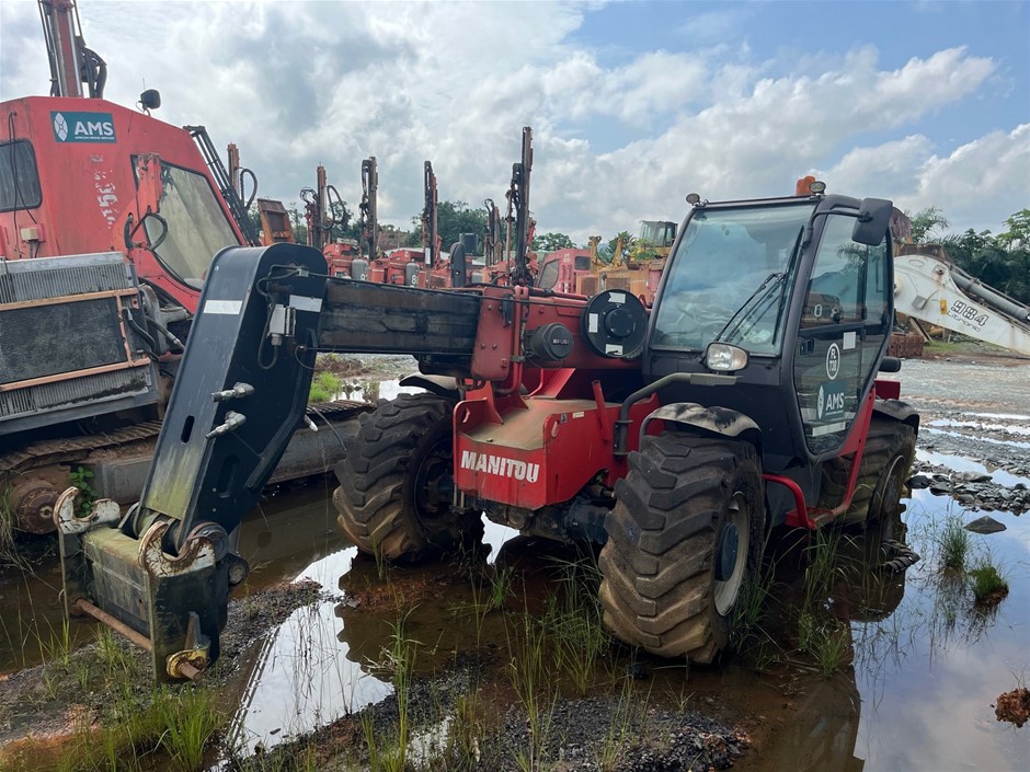 2011 Manitou MHT860L Telehandler (FL738) Auction (0020-9038750) | Grays ...