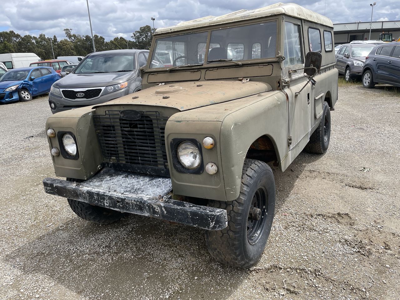 1970 Landrover wagon Manual Wagon Auction (0001-20082711) | Grays Australia