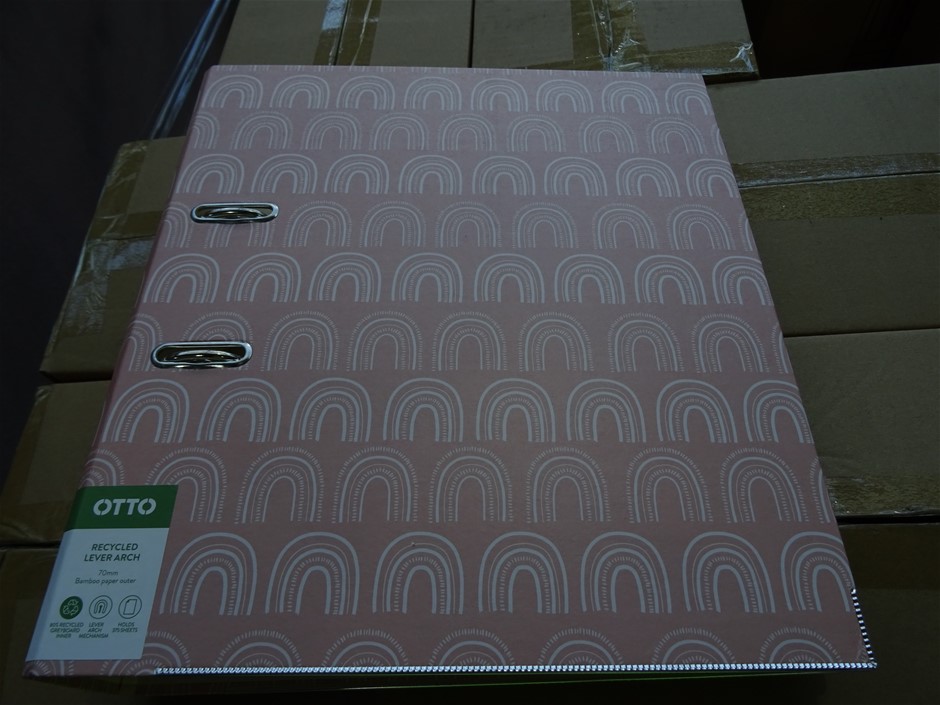 Pallet of Otto Leaver Arch Boho Small Rainbow Binders Auction (0057 ...