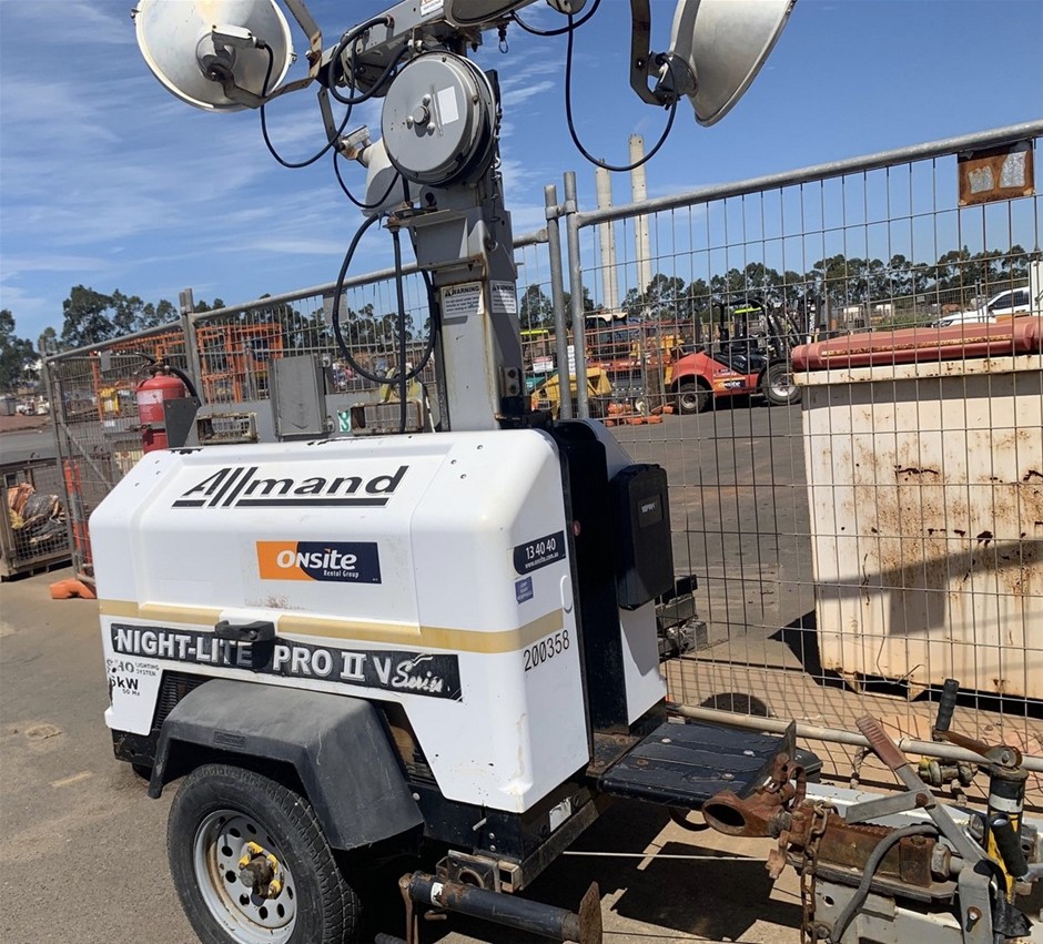 2012 Allmand NITE-LITE PRO Lighting Tower - 4,000w (Gladstone) Auction ...