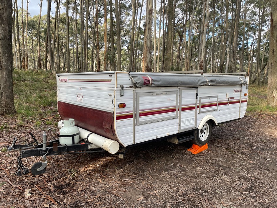 1995 Goldstream Storm Camper Trailer Auction (0001-20067794) | Grays ...
