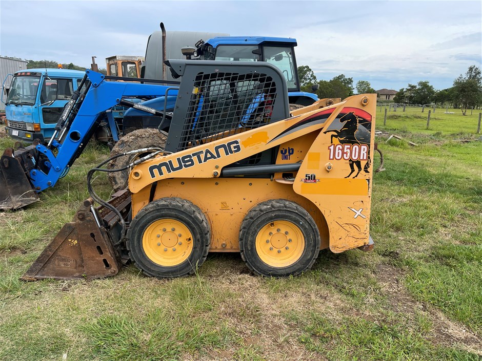 Mustang 1650R Wheeled Loader Auction (0037-7042323) | Grays Australia