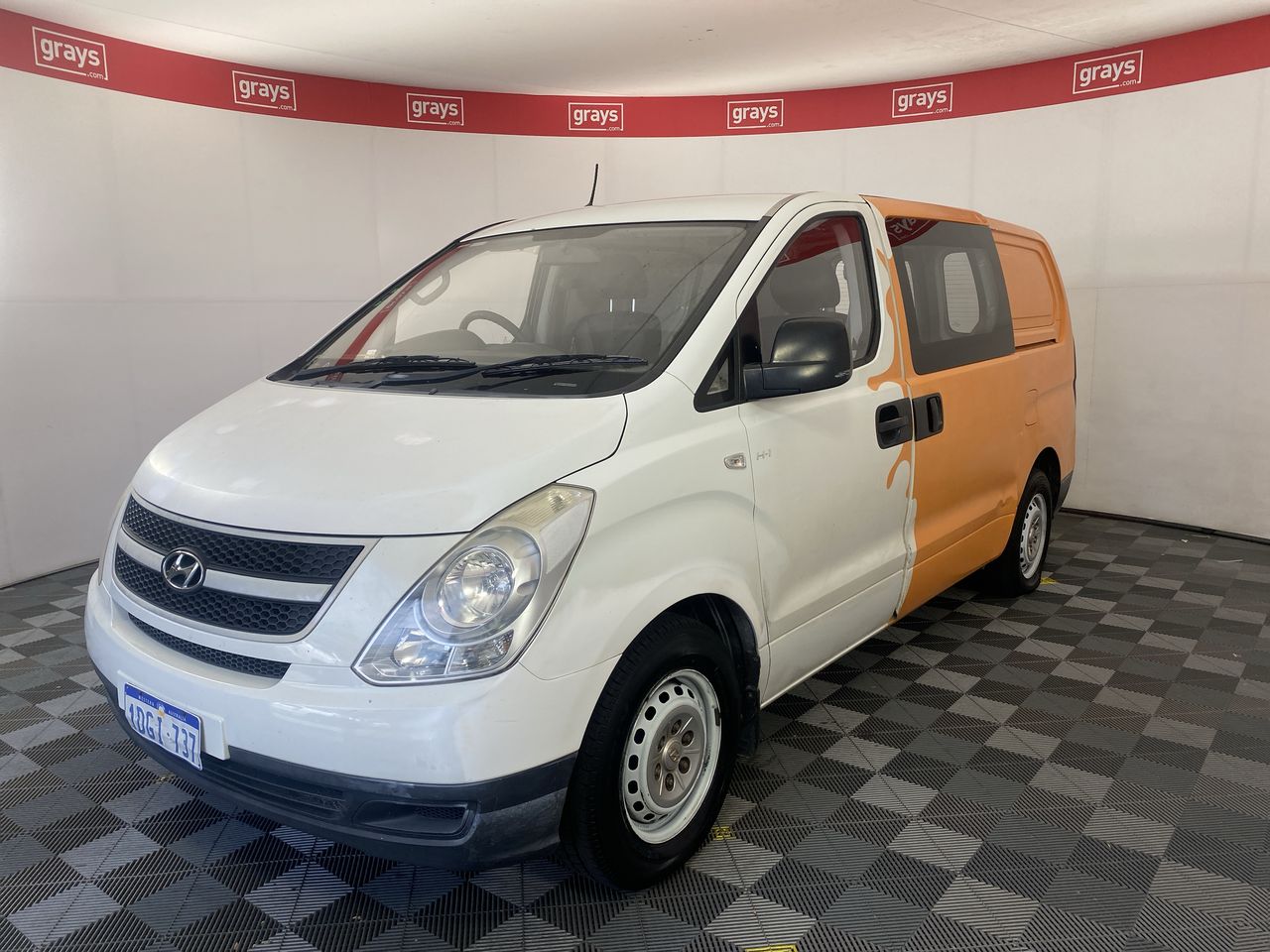 2010 Hyundai iLOAD TQ Turbo Diesel Manual Van Auction (0001-9036961 ...