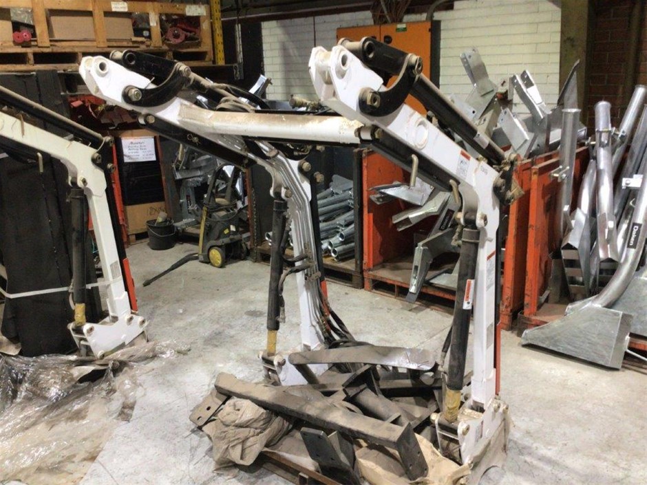 Front End Loader for CT200 Series Tractor Auction (0071-3025424 ...