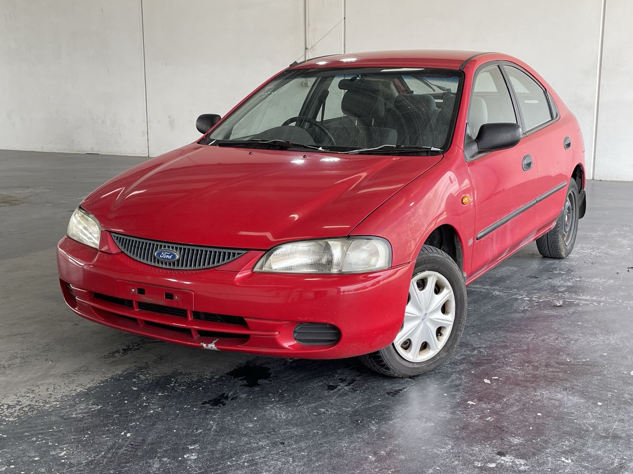 1998 Ford Laser LXi KJIII Automatic Hatchback Auction (0001-20068389 ...