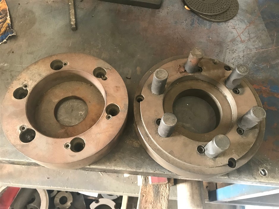 2x Assorted Chuck Mounting Plates Auction (0085-3023997) | Grays Australia