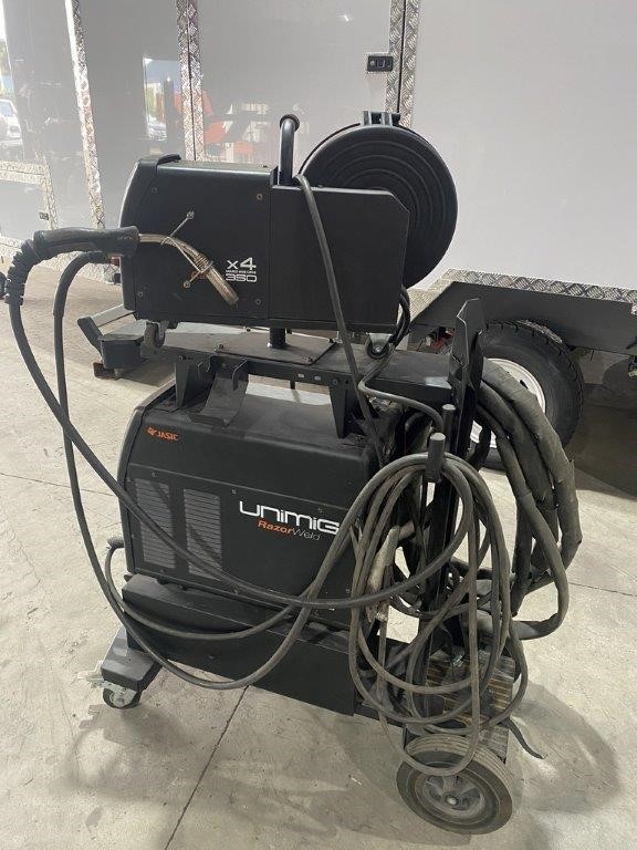 2022 Unimig Razor 350 3in1 MIG Welder Auction (0007-7042740) | Grays Australia
