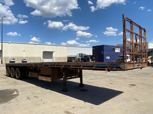 1980 Loadmaster Triaxle 41ft Flat Top Trailer Auction (0003-9041640 ...