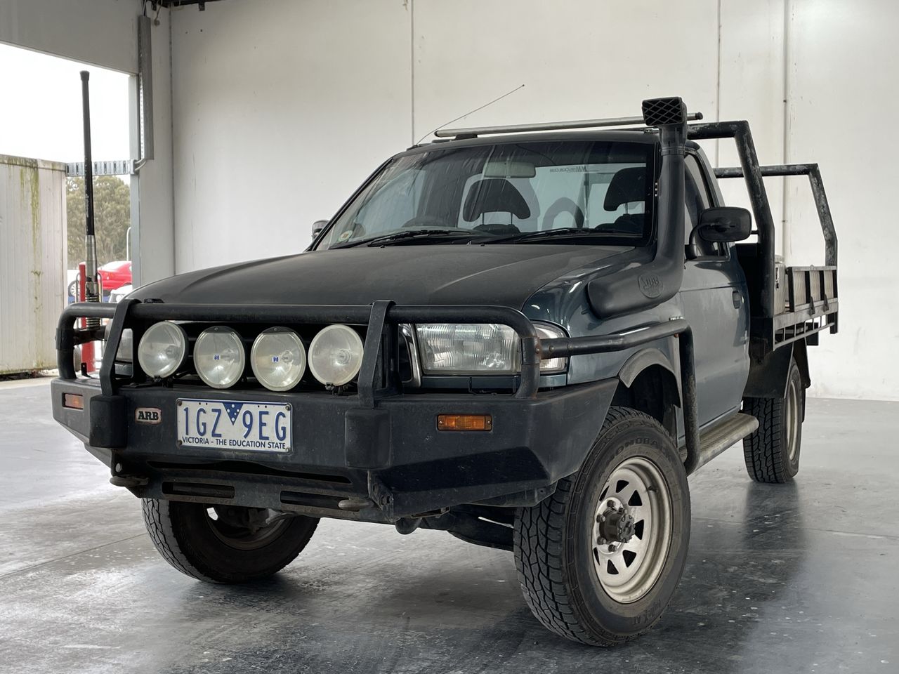 2001 Mazda B2500 Bravo DX (4x4) B2500 Turbo Diesel Manual Cab Chassis ...