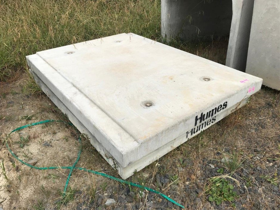 2 x Humes Culvert Covers Auction (0044-3024355) | Grays Australia