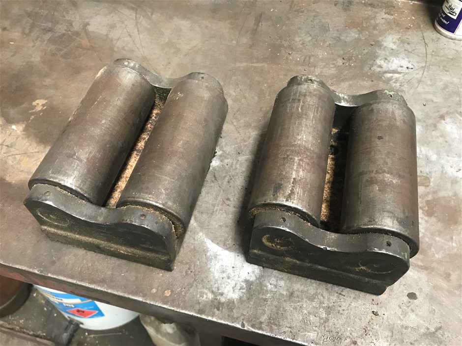 1x Pair of Steel Fabricated Bench Rollers Auction (0025-3024380 ...