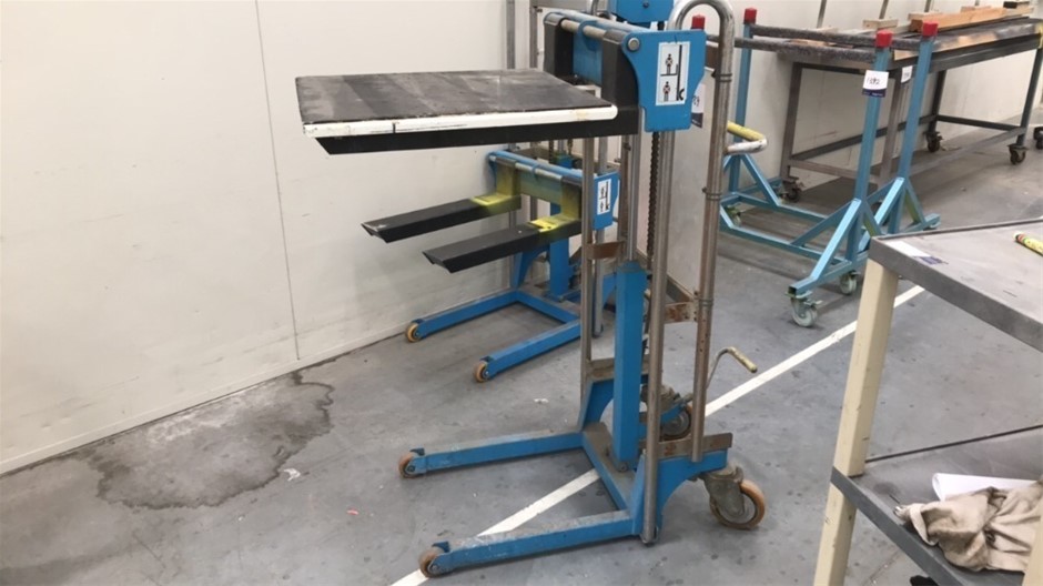 Pacific hoists hydraulic lift platform Auction (1389-3024591) | Grays ...