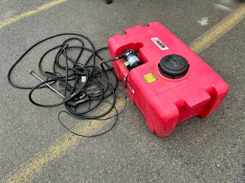 Silvan Selecta Spray Tank Auction (0010-3024521) | Grays Australia